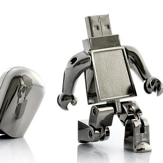 Smith - Robot USB flash drive - iPlus USB Inc.